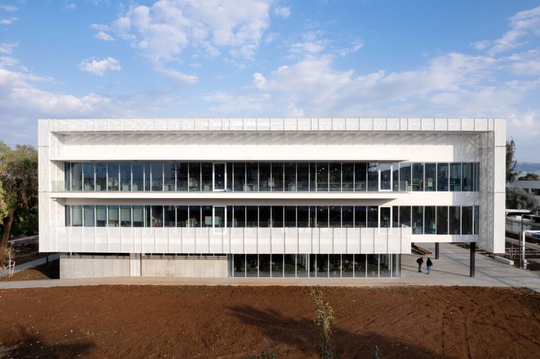 MAYTRONICS TECH BUILDING - הסדנא - אדריכלים